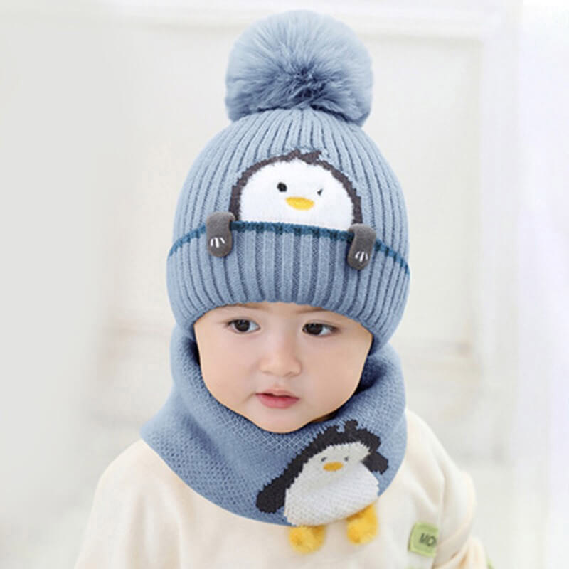 Pingu gyerek sapka és sál szett
